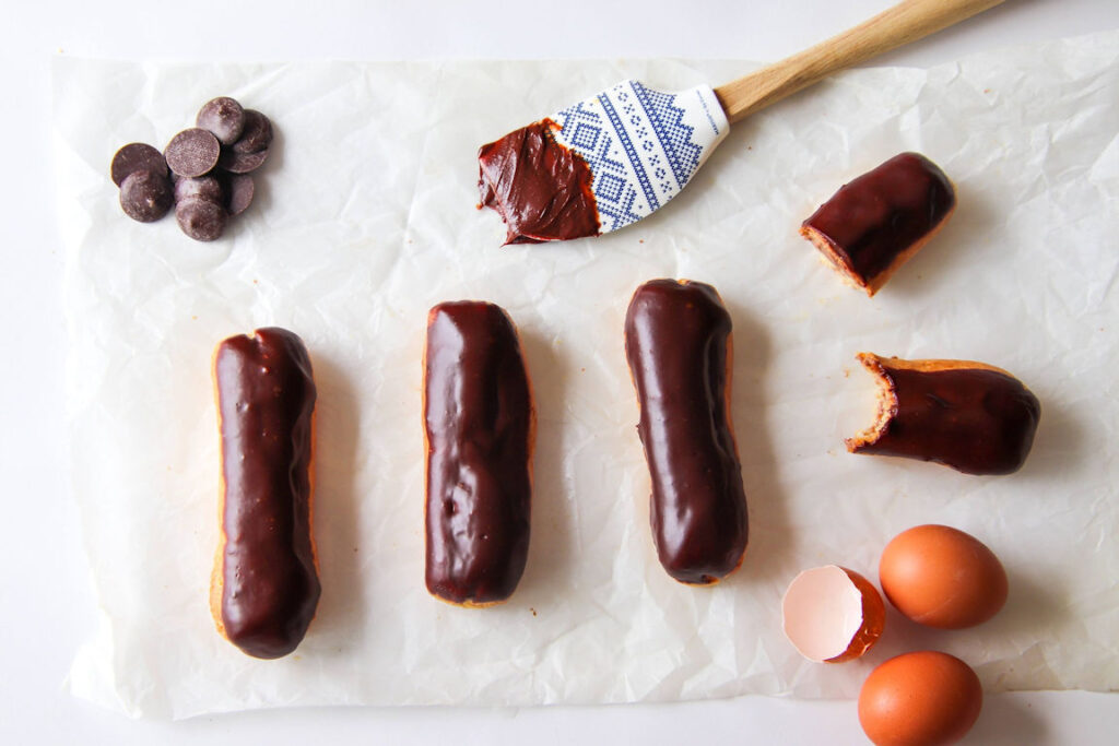 22. Juni 2025 - Schokoladen-Eclair-Tag - Besserwisser Kalender